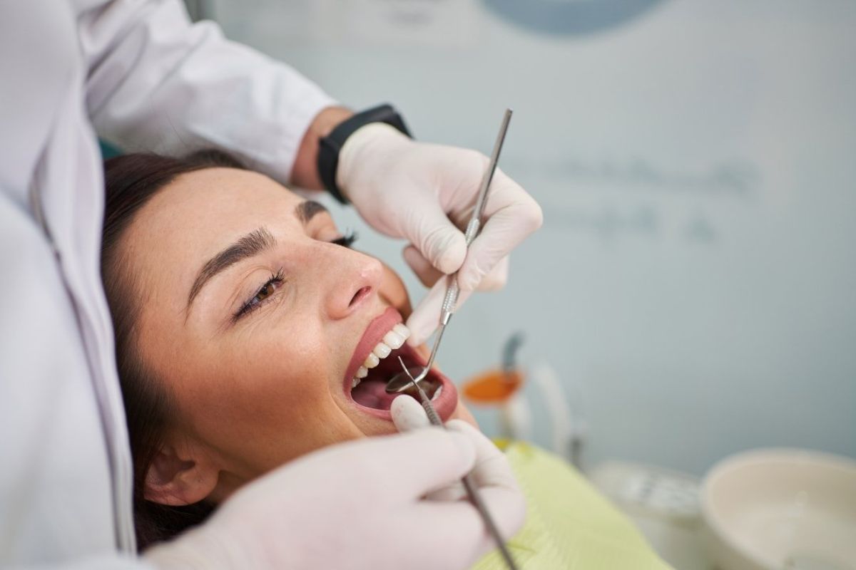 Your First Visit to a Dentist: What You Need to Know